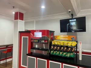 Review of the VIP Diamond Pass Lounge at Six Flags Over Georgia | BGT ...
