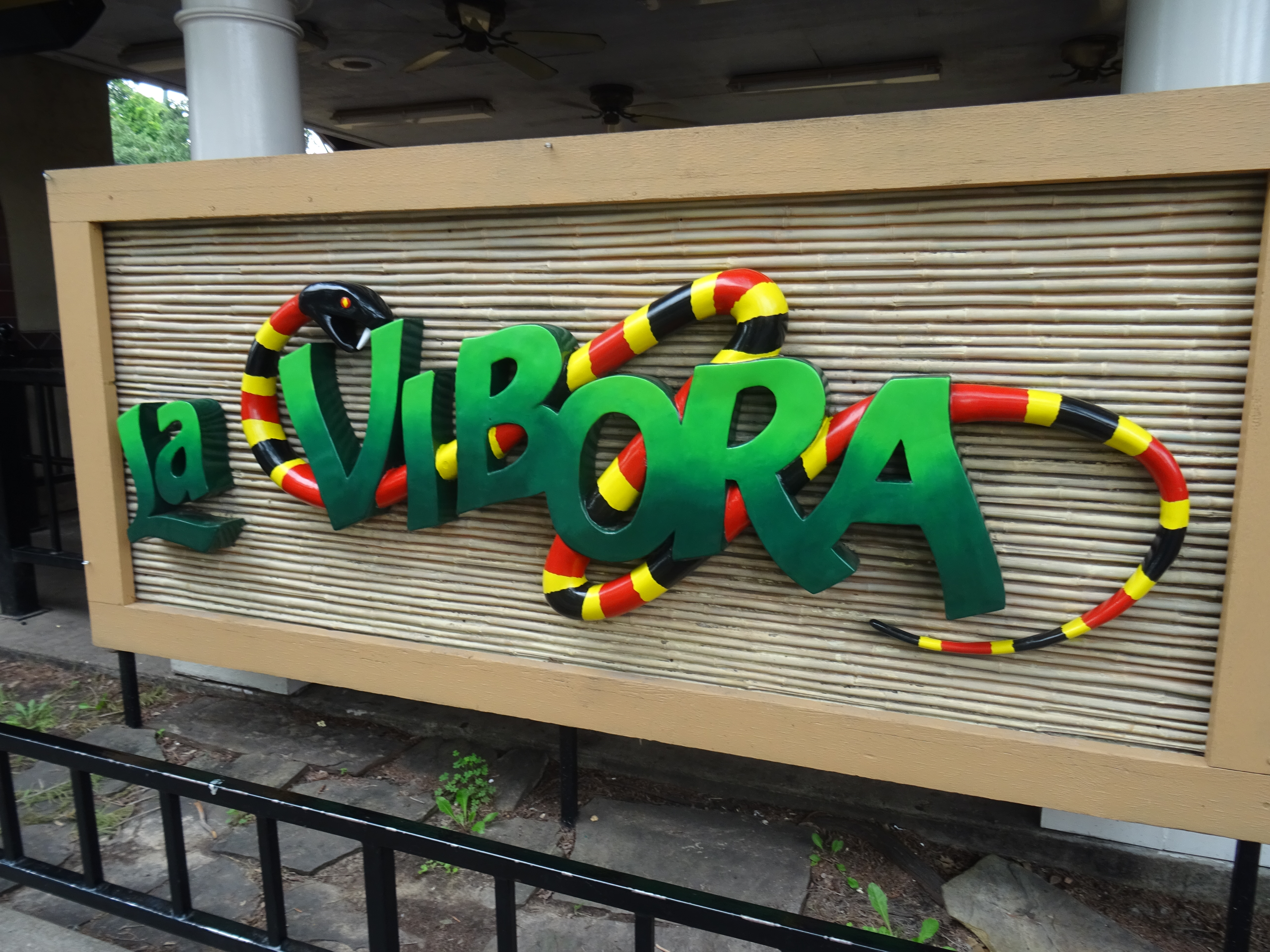 The Closing of La Vibora at Six Flags Over Texas Ends the Era of the ...